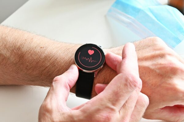 Best Heart Rate Monitors (2025) - 9meters