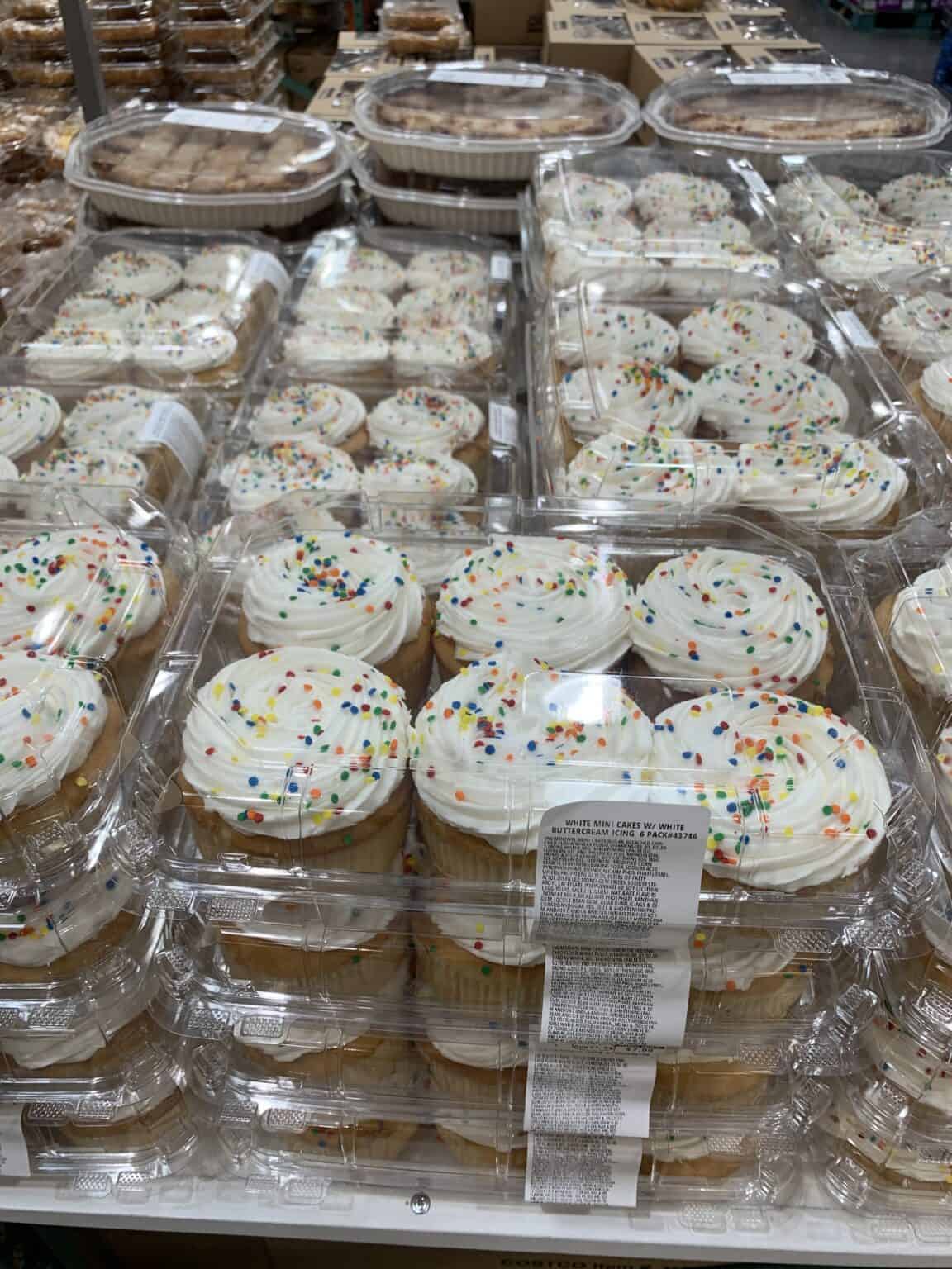 Does Costco Bakery Make Cupcakes? Your Guide to Mini Cakes - 9meters