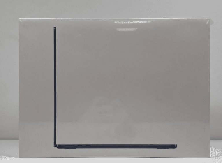 MacBook Air M2 Review: Sleek Performance Meets Exceptional Battery Life ...